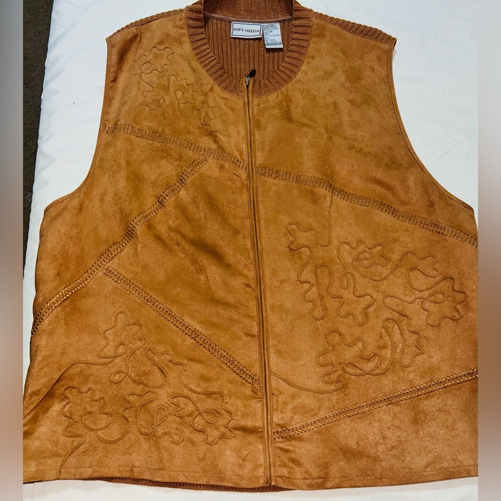 Napa Valley Vest - Gem